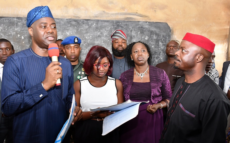 Oyo State Photo News : Gov Makinde Inspect Schools - Oriental News Nigeria